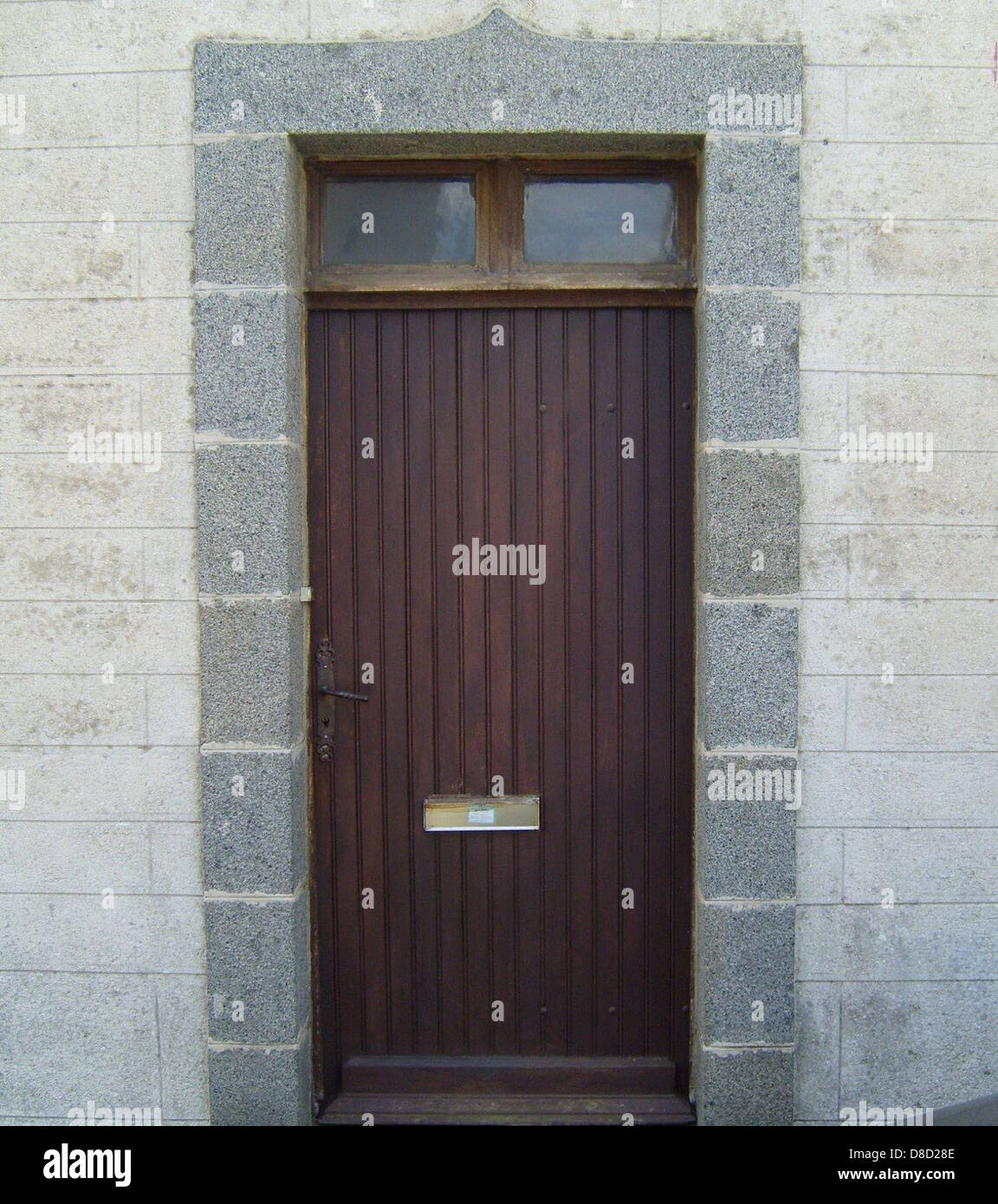 Old door of stone Stock Photo - Alamy