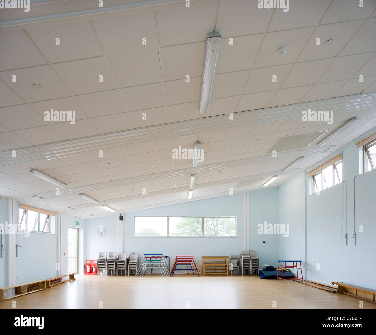 England gym school hi-res stock photography and images - Alamy