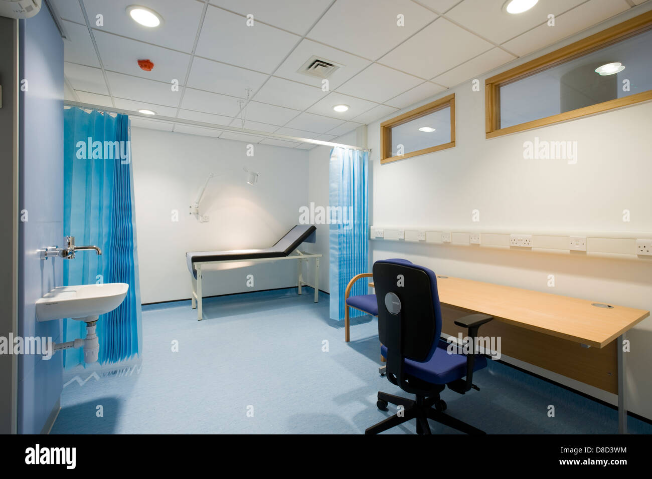doctor's consulting room Stock Photo - Alamy