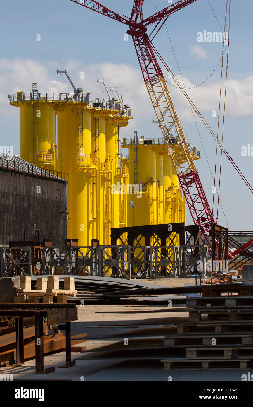 Offshore wind turbines manufacturing hi-res stock photography and ...