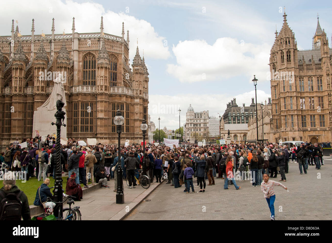 London, UK. 25th May 2013. Around three hundred activists including ...