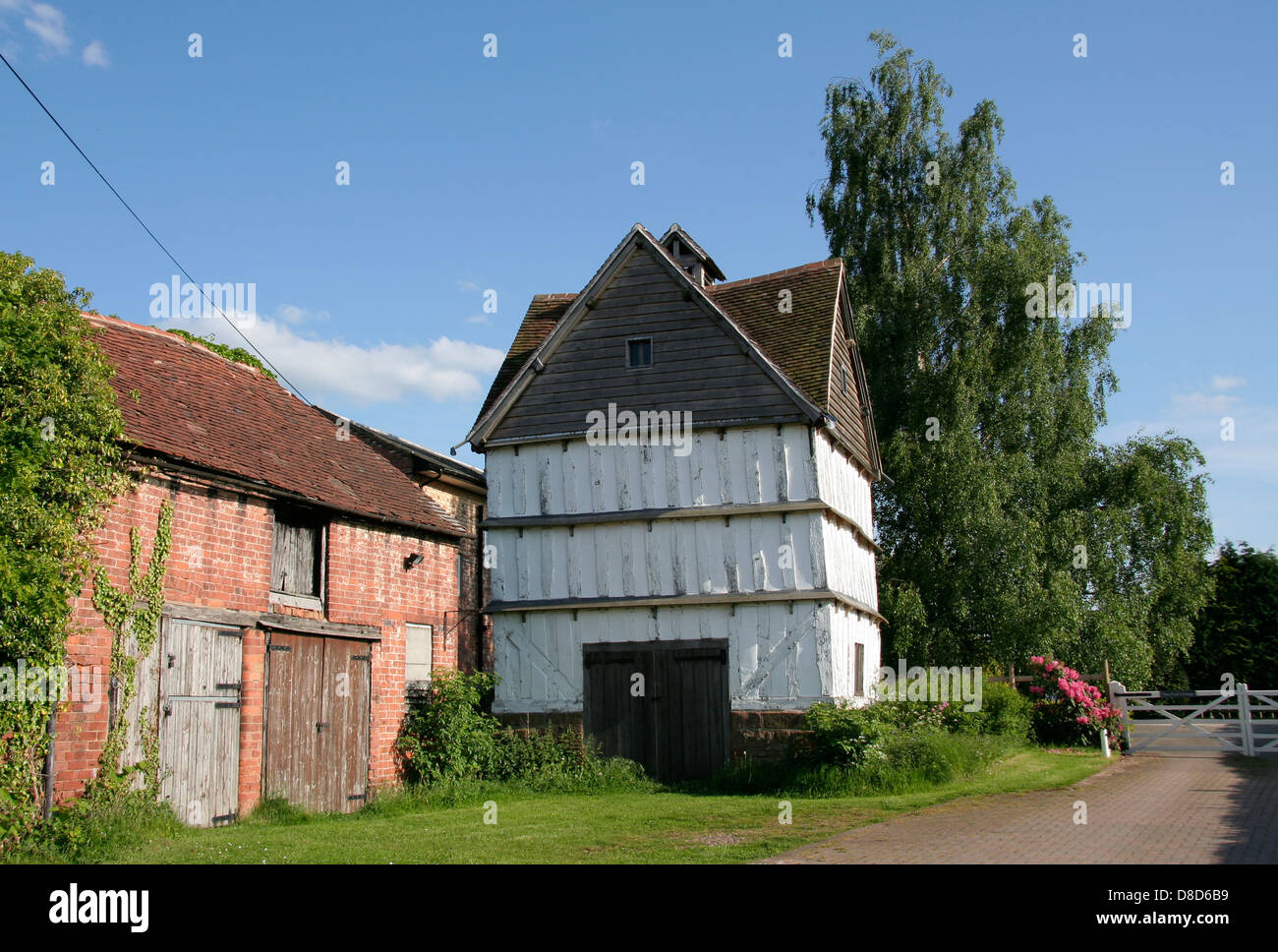 Dovecote hawford hi-res stock photography and images - Alamy