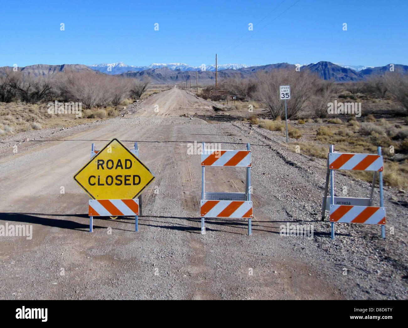 Road close sign on road Stock Photo - Alamy