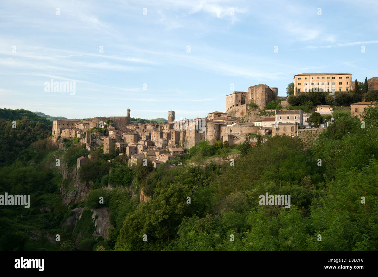 medieval town of Sorano Tuscany Italy Stock Photo - Alamy