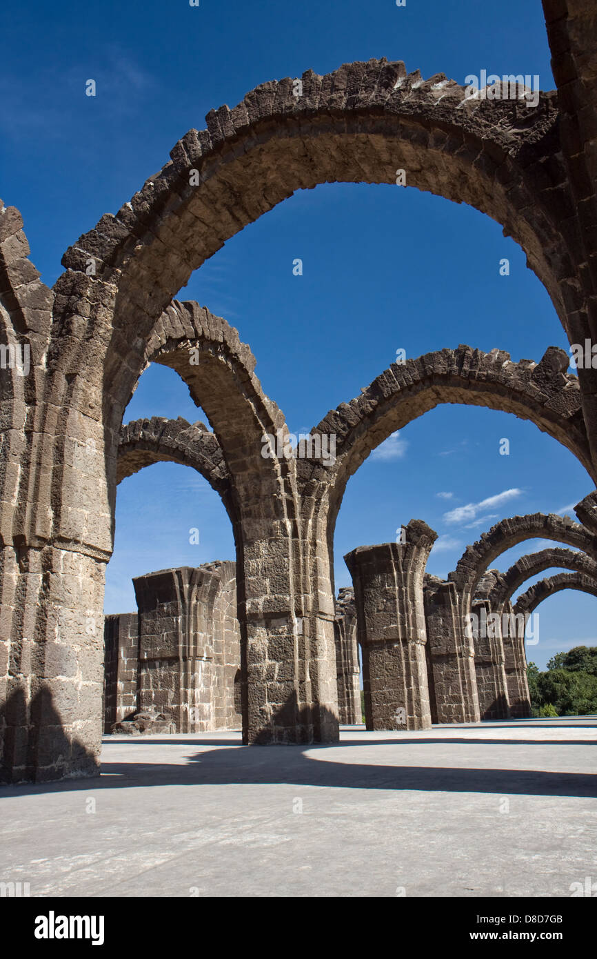 Kaman hi-res stock photography and images - Alamy