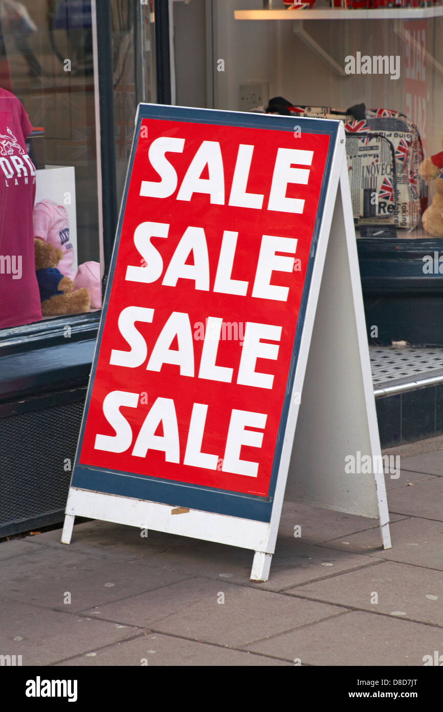 For sale board hi-res stock photography and images - Alamy