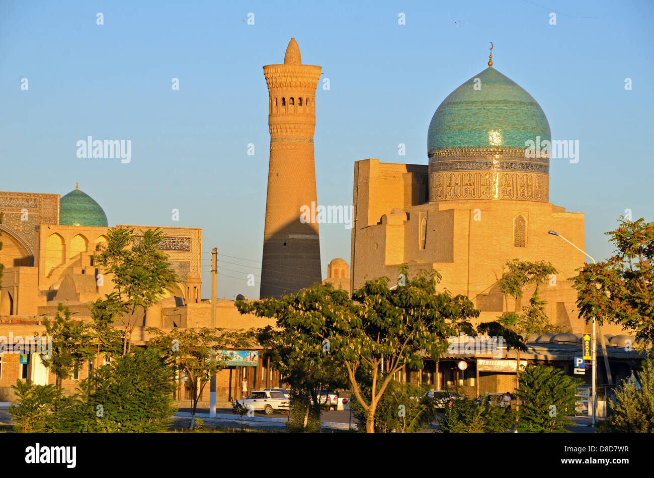 Kalon Minaret and Kalon Mosque in Bukhara Stock Photo - Alamy