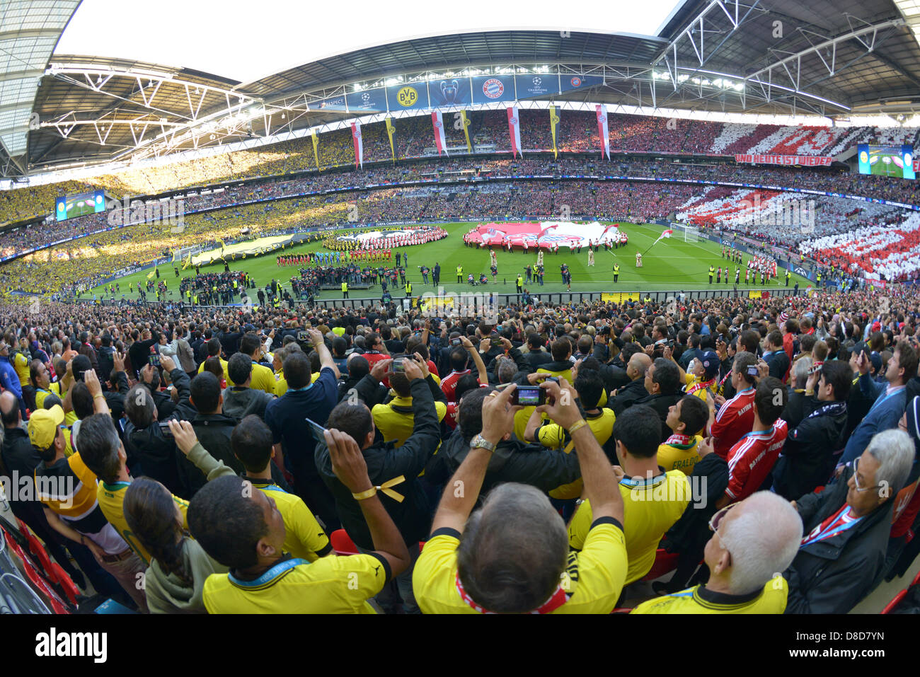 Fussballstadion dortmund hi-res stock photography and images - Alamy