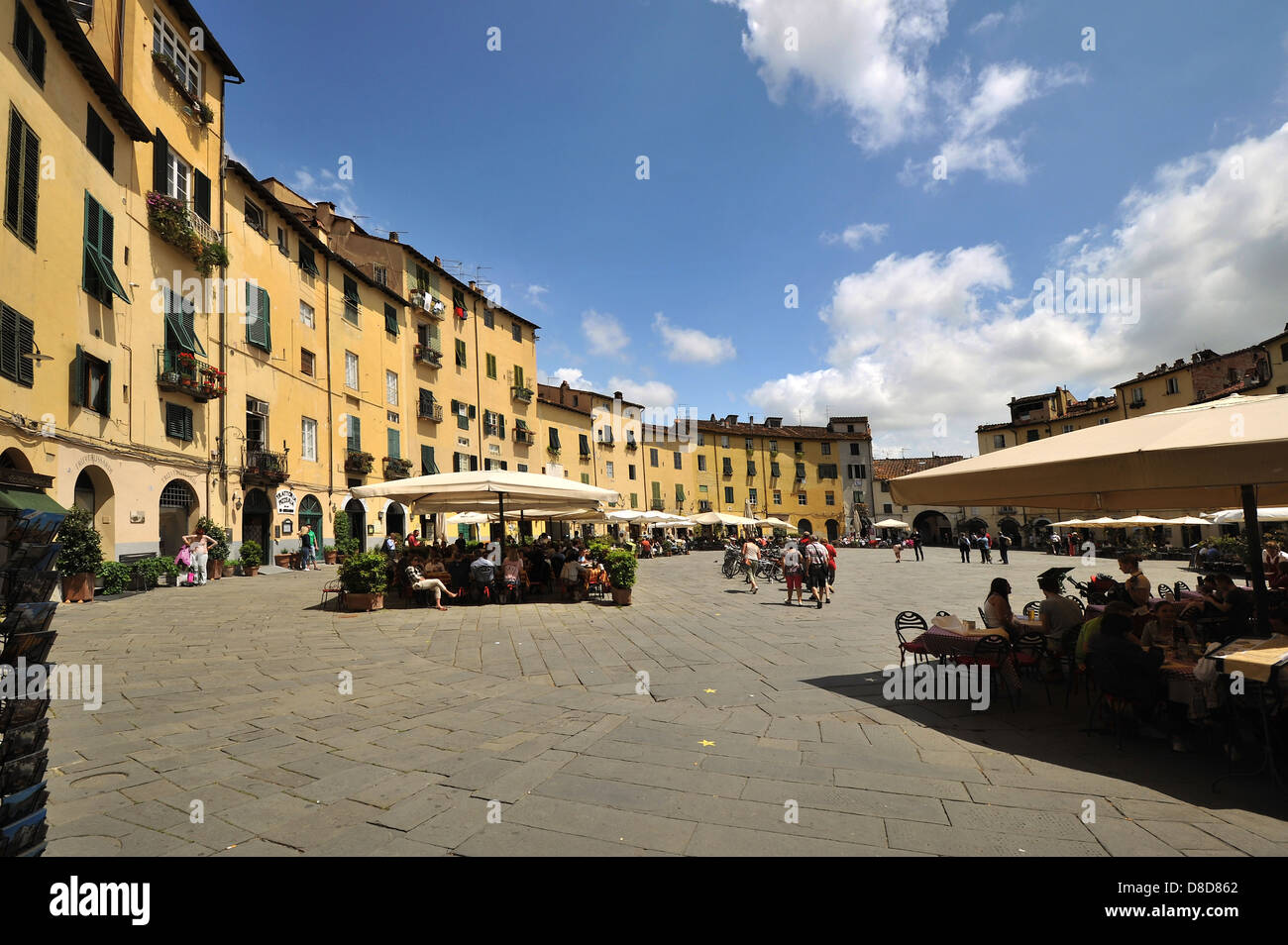 Ancient Square, Piazza dell'Anfiteatro in Lucca, Tuscany, Italy, Europe ...