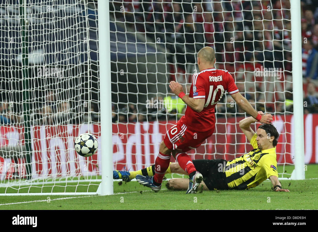 Neven Subotic Robben