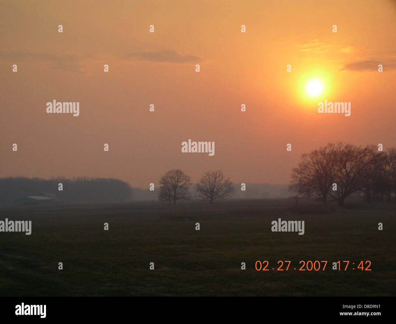 Prescribed fire smoke rising hi-res stock photography and images - Alamy