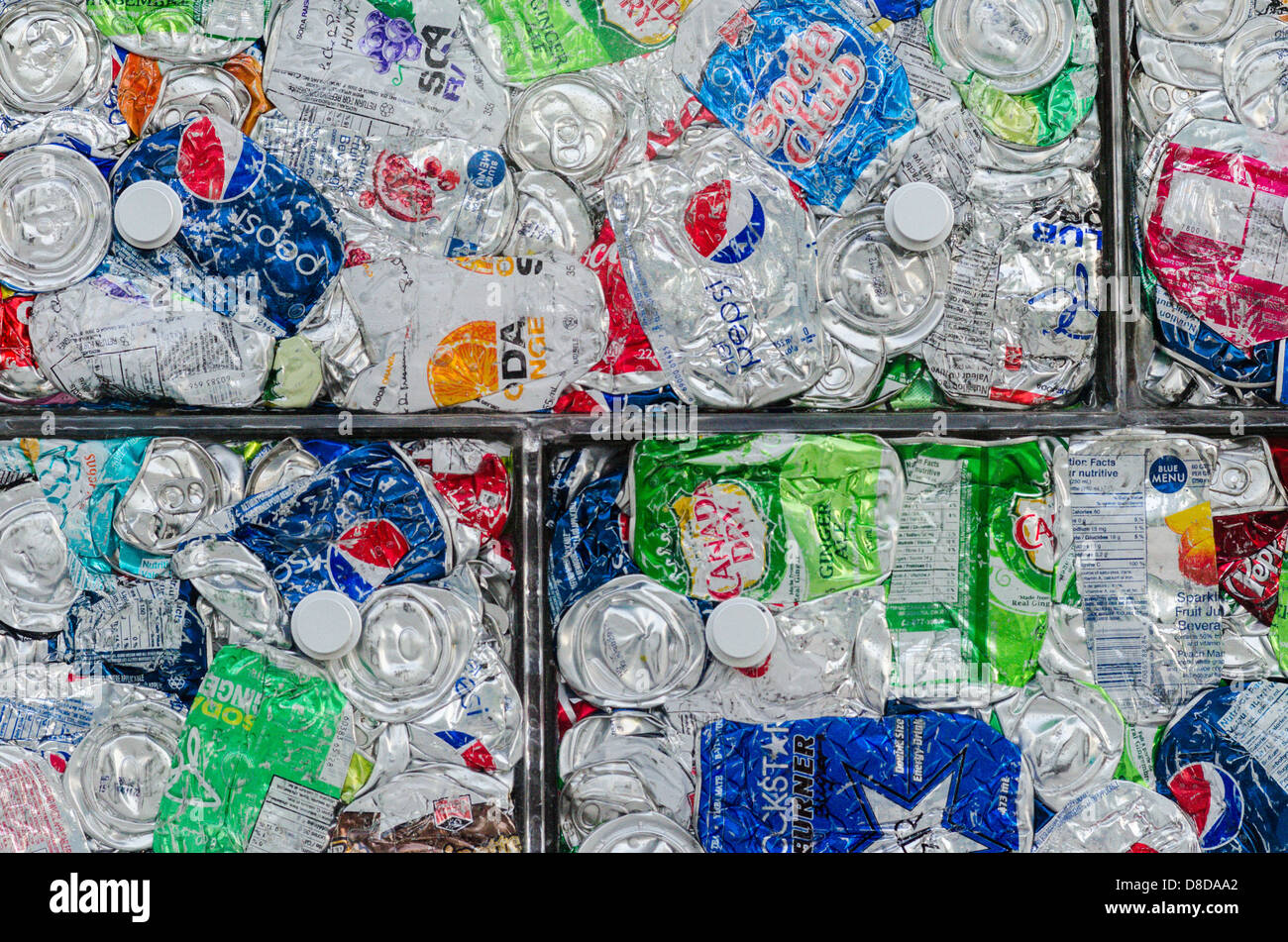 Cans of hi-res stock photography and images - Alamy