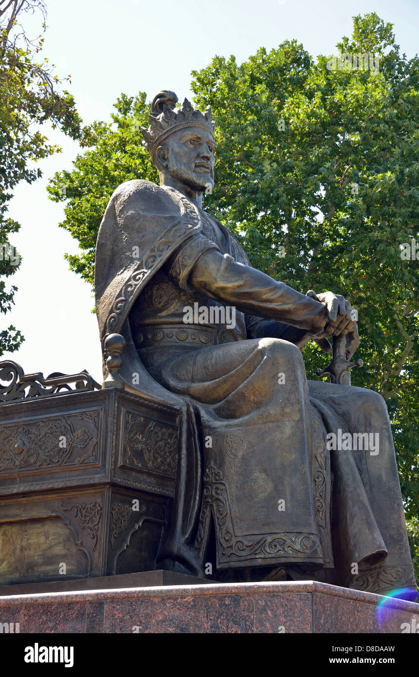 Statue of Timur in Samarkand Stock Photo - Alamy