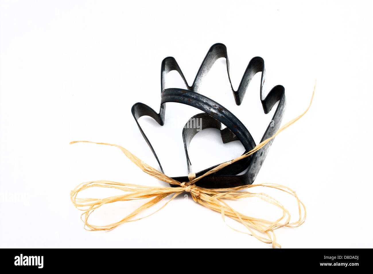 Quaker symbols heart hand cake or cookie cutters Stock Photo - Alamy