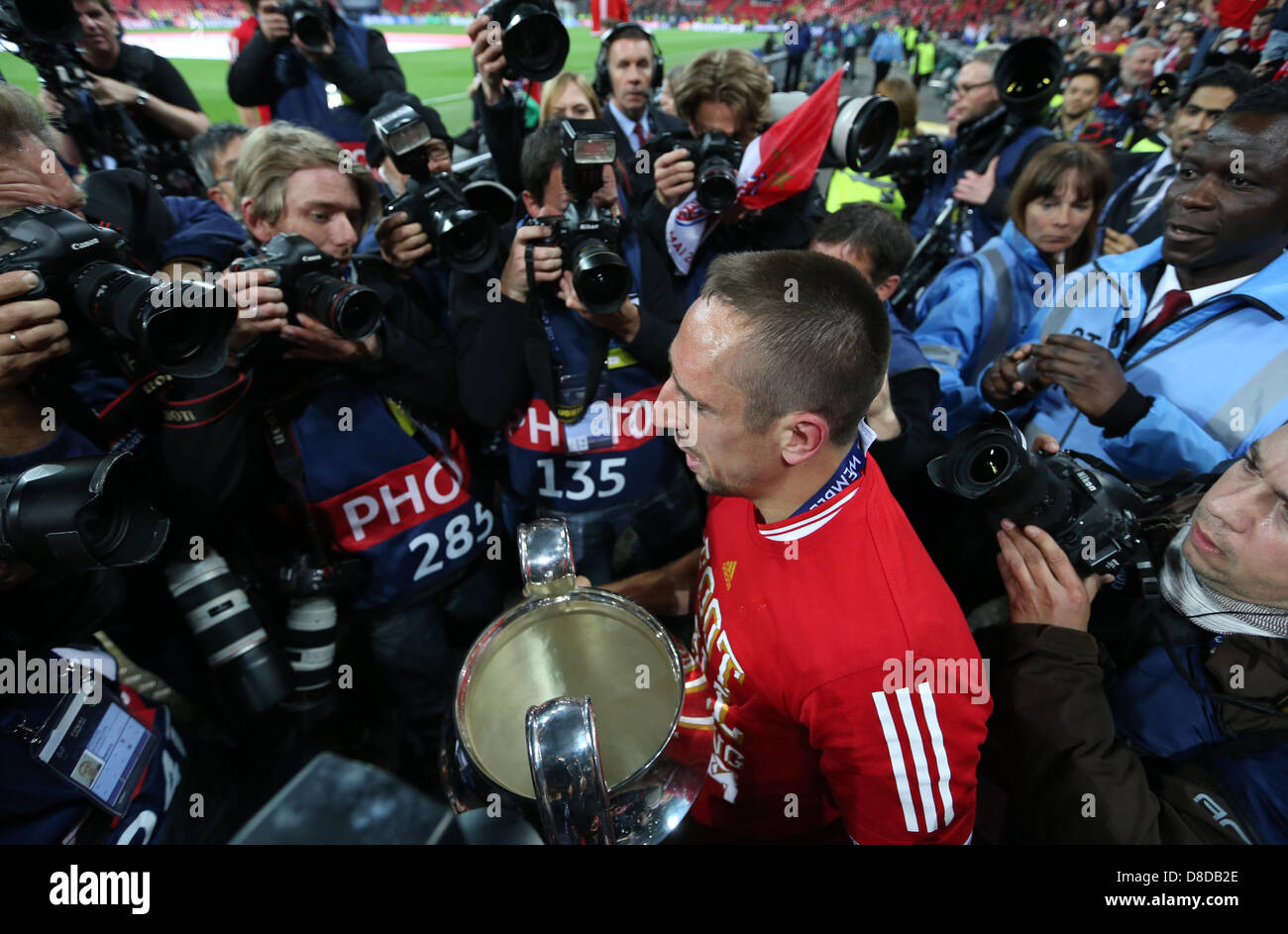 London, UK. 25th May, 2013. Munich's Franck Ribery celebrates after ...