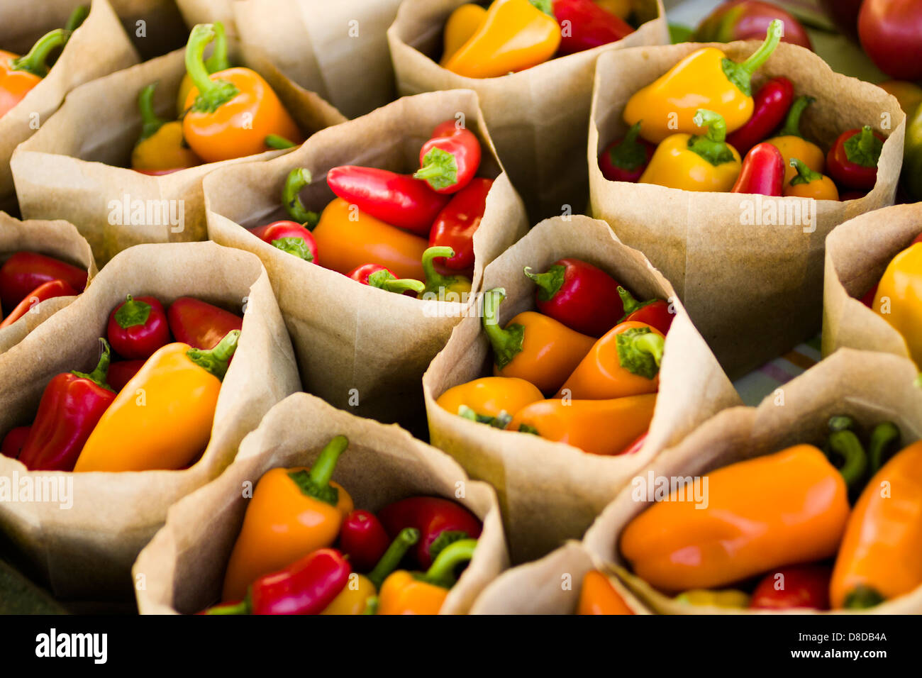 Fresh produce on sale at the local farmers market Stock Photo - Alamy