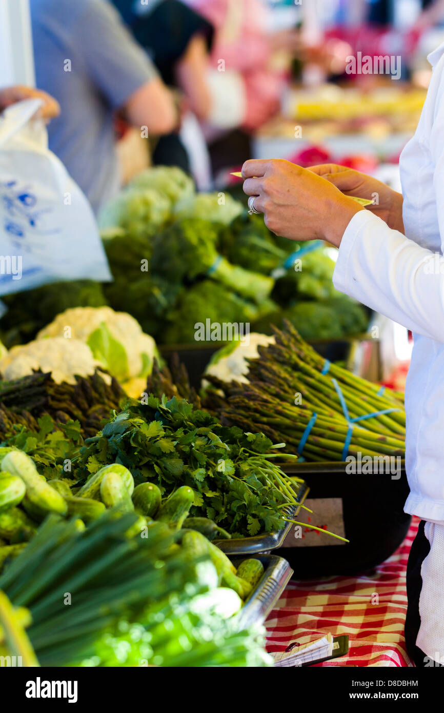 Fresh produce on sale at the local farmers market Stock Photo - Alamy