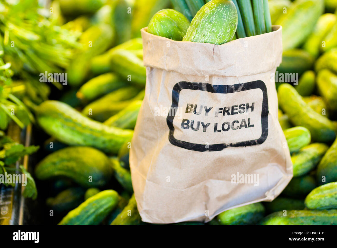 Fresh produce on sale at the local farmers market Stock Photo - Alamy