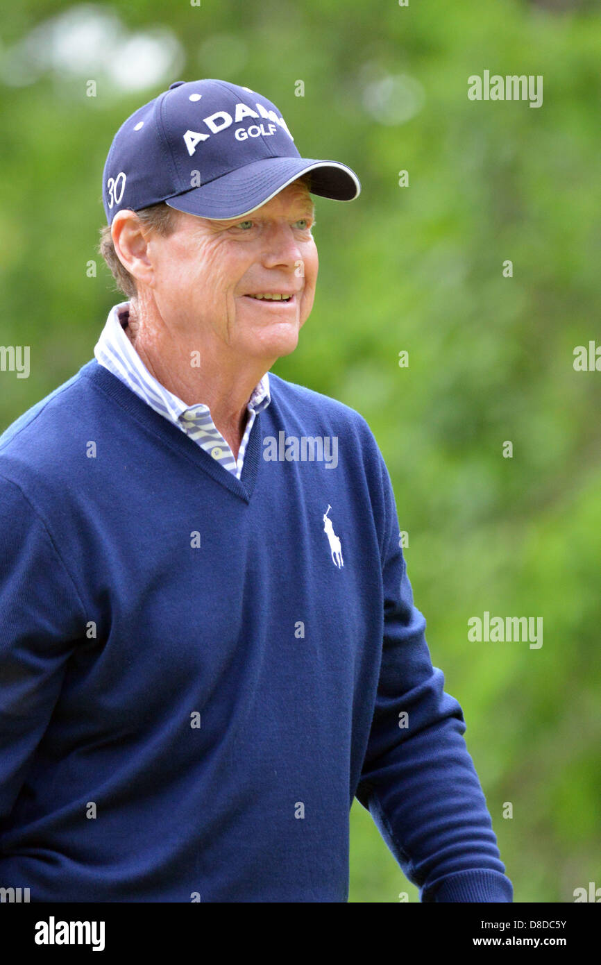 Louis Watson High Resolution Stock Photography and Images - Alamy