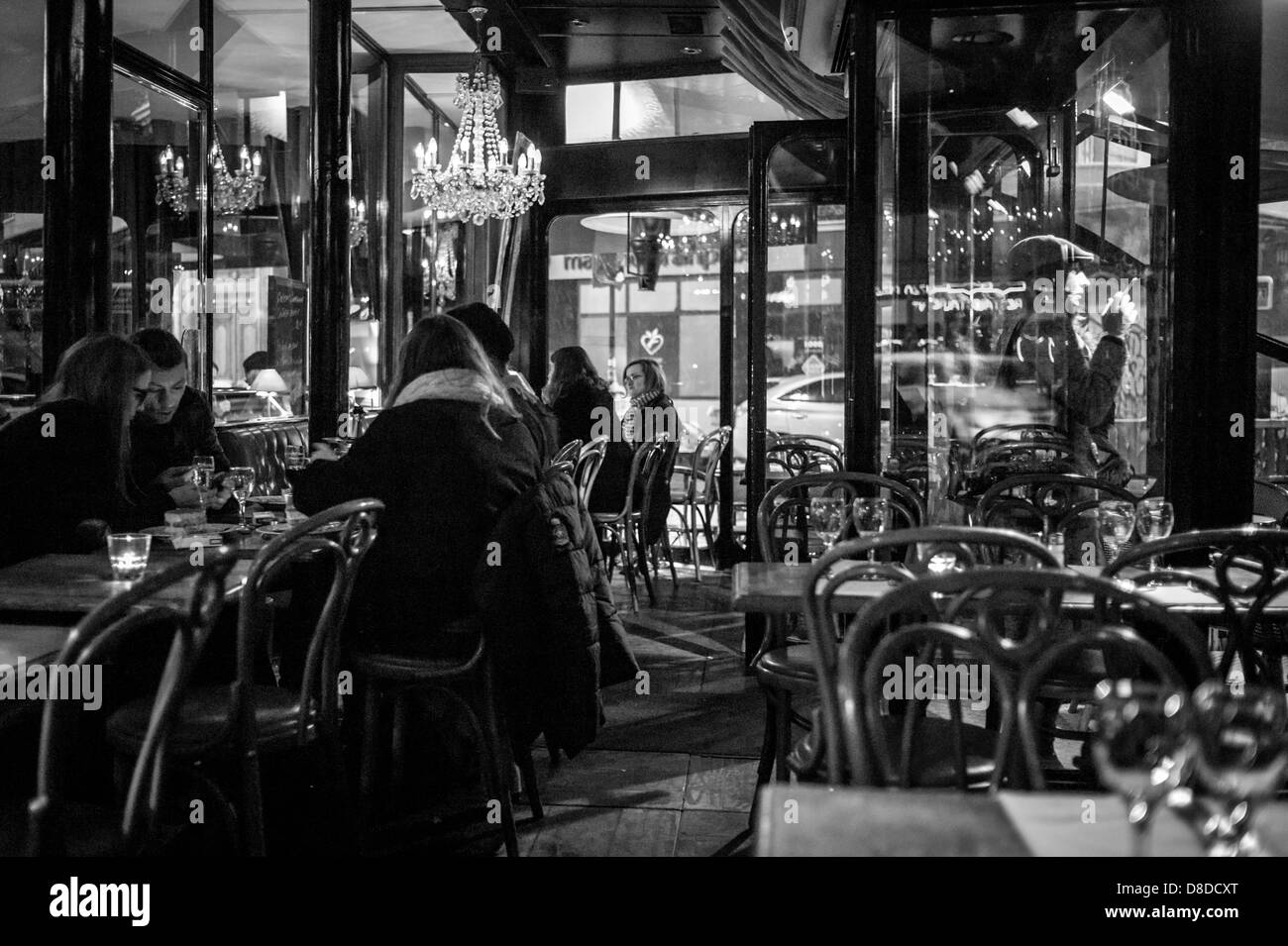 Paris cafe night Black and White Stock Photos & Images - Alamy