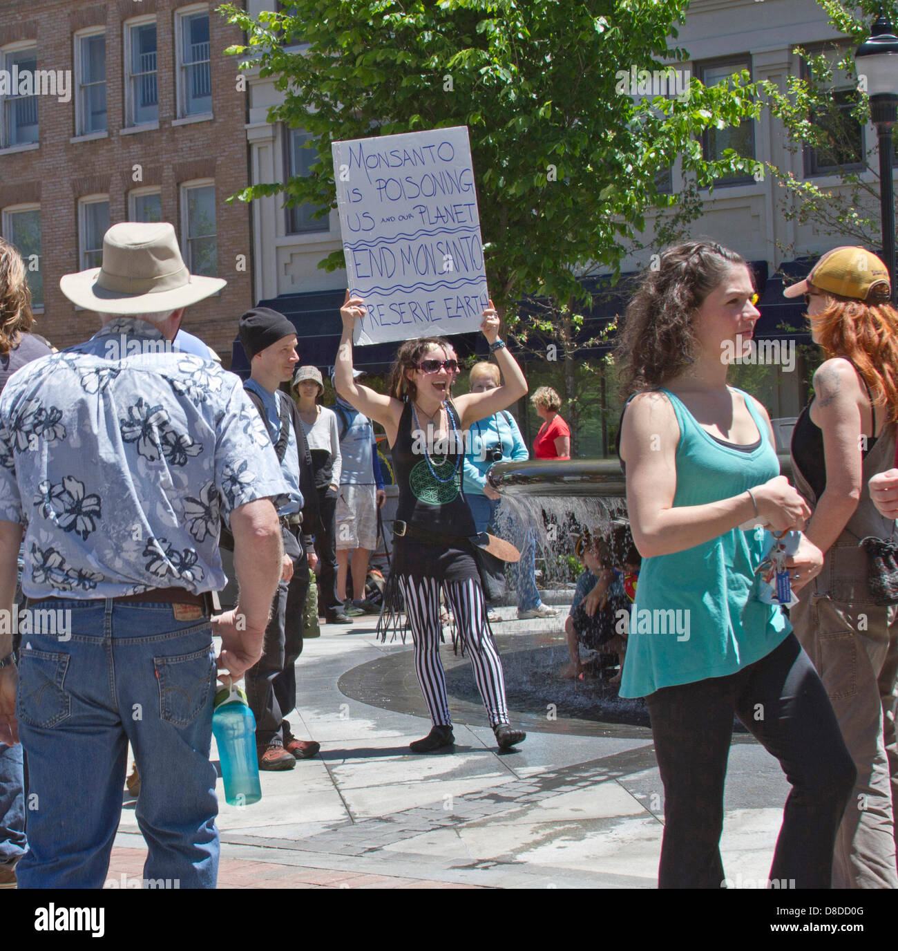 Angry protest hi-res stock photography and images - Alamy