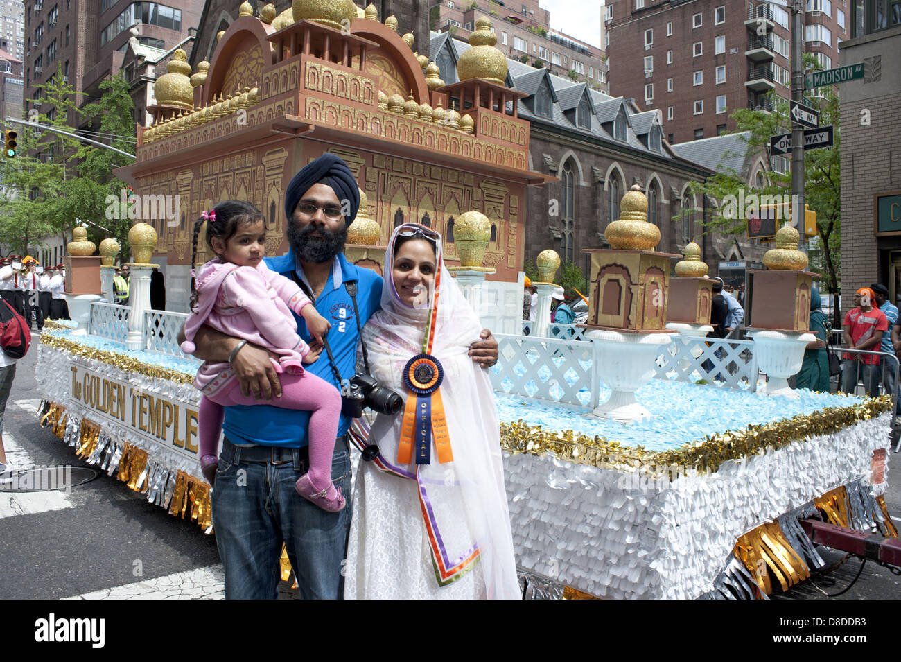 Man woman sikhism float hi-res stock photography and images - Alamy