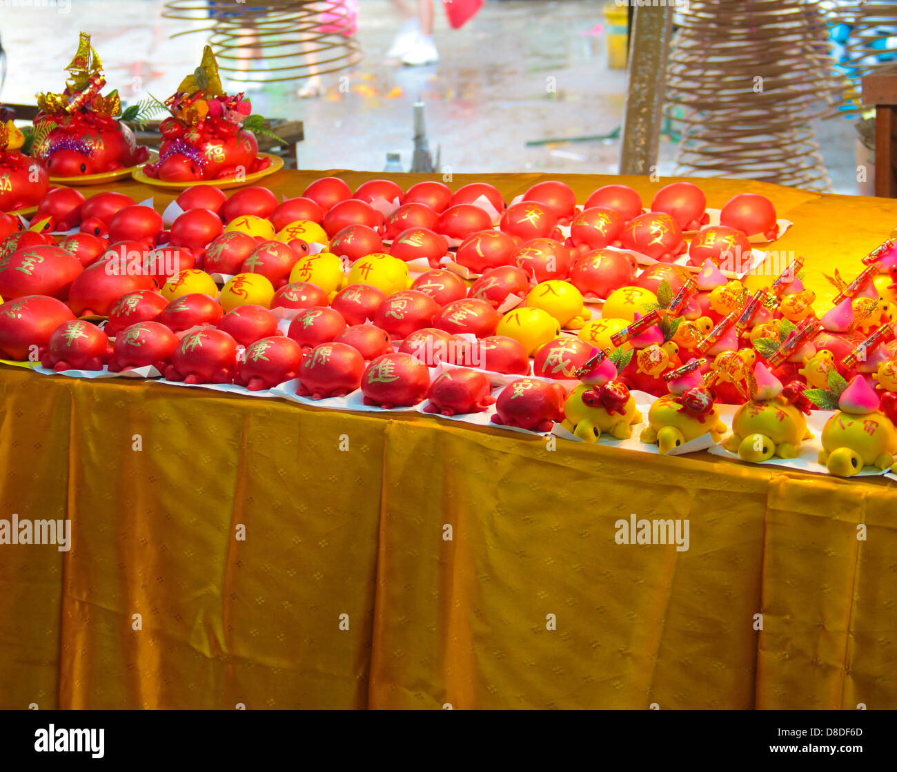 Rows of chinese religious offering items in a buddhist temple Stock ...