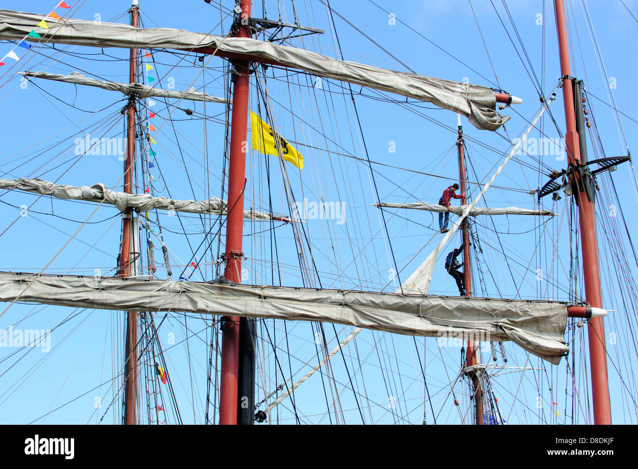 Ship yards hi-res stock photography and images - Alamy