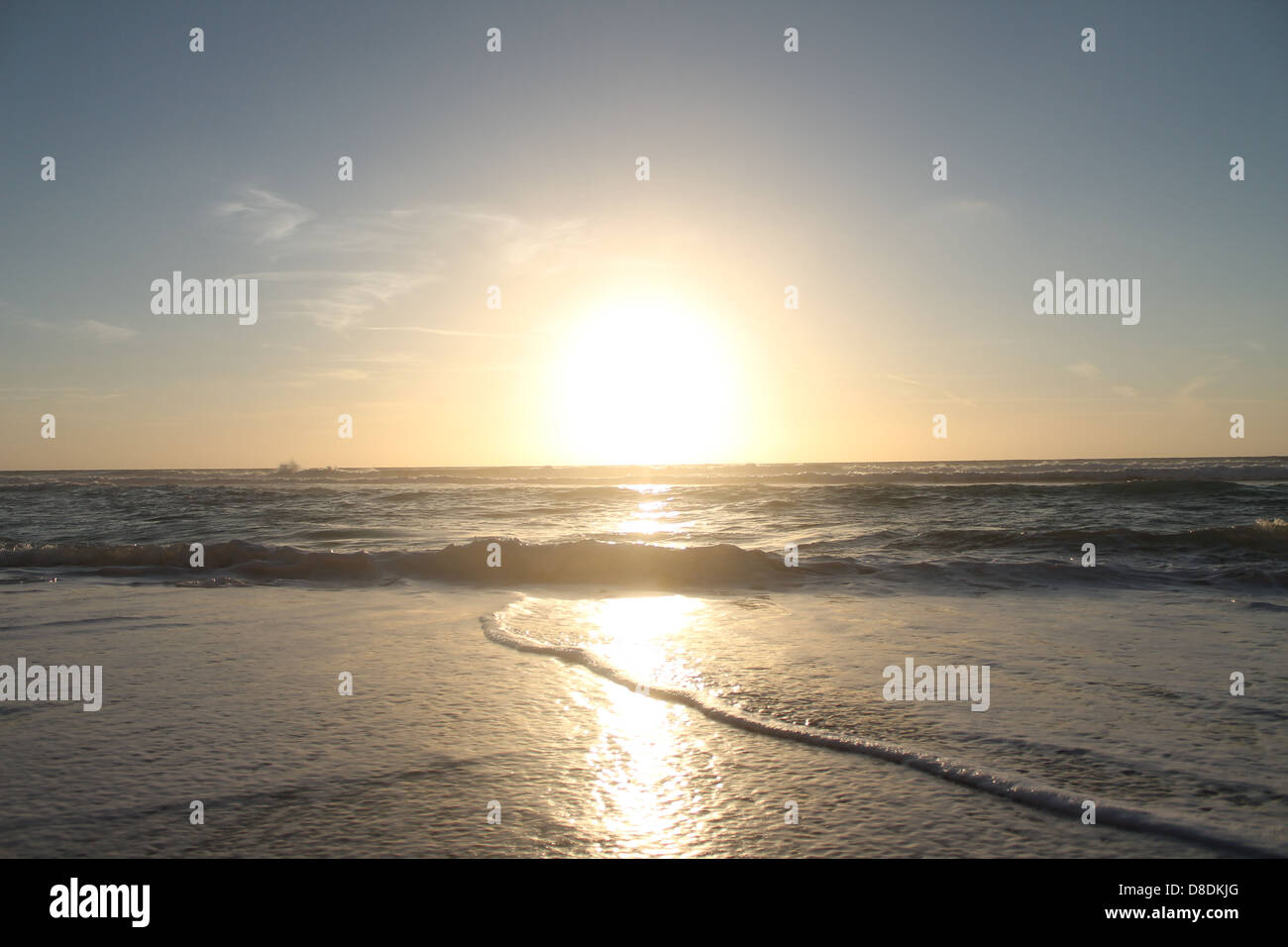beach sunset water Stock Photo - Alamy