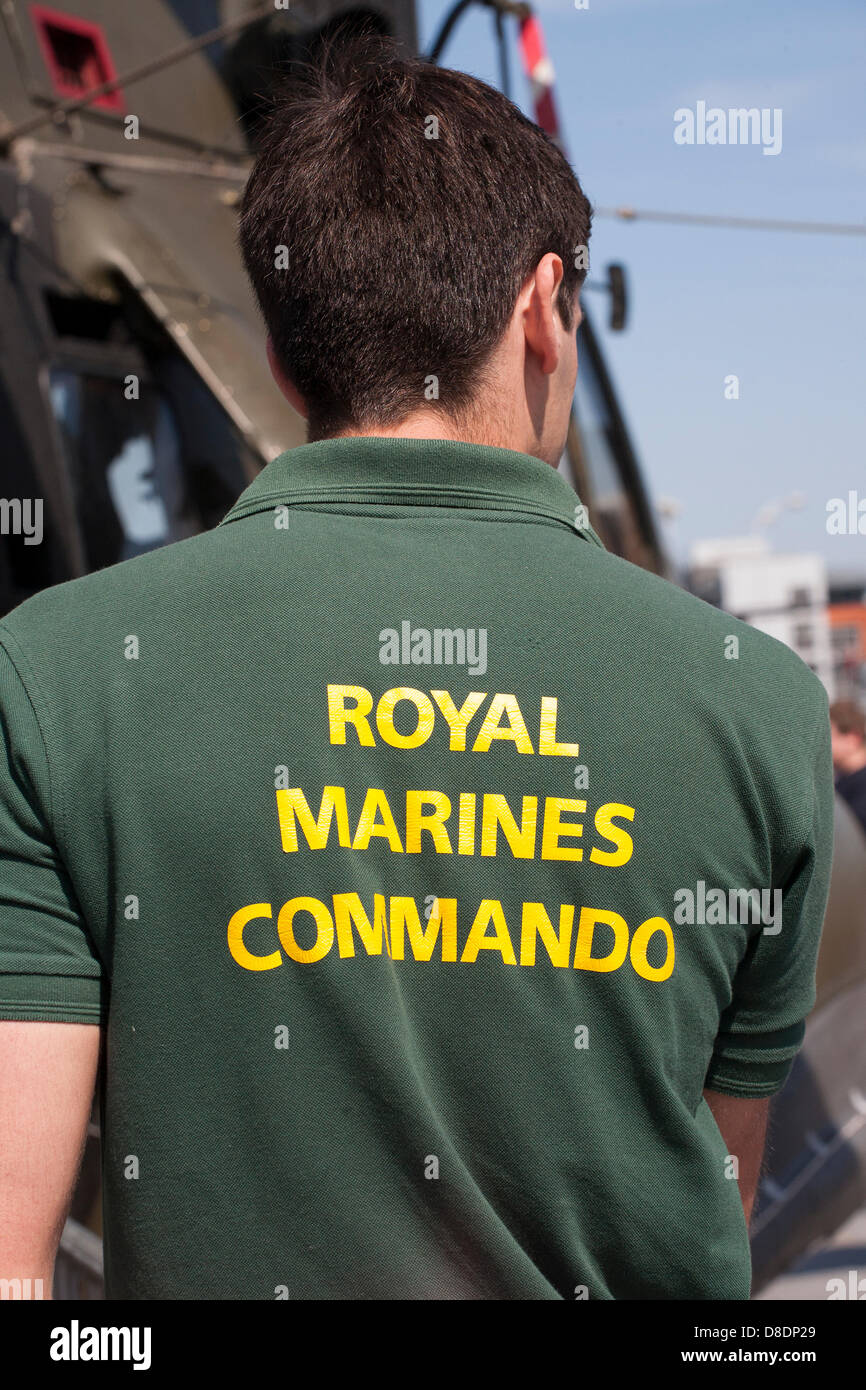 British royal commandos and female hi-res stock photography and images ...