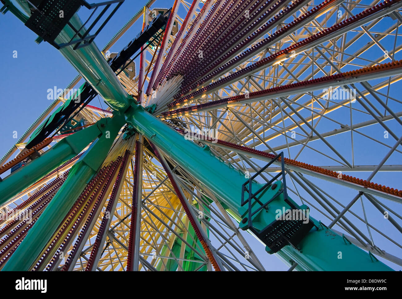 Giant cart wheel hi-res stock photography and images - Alamy