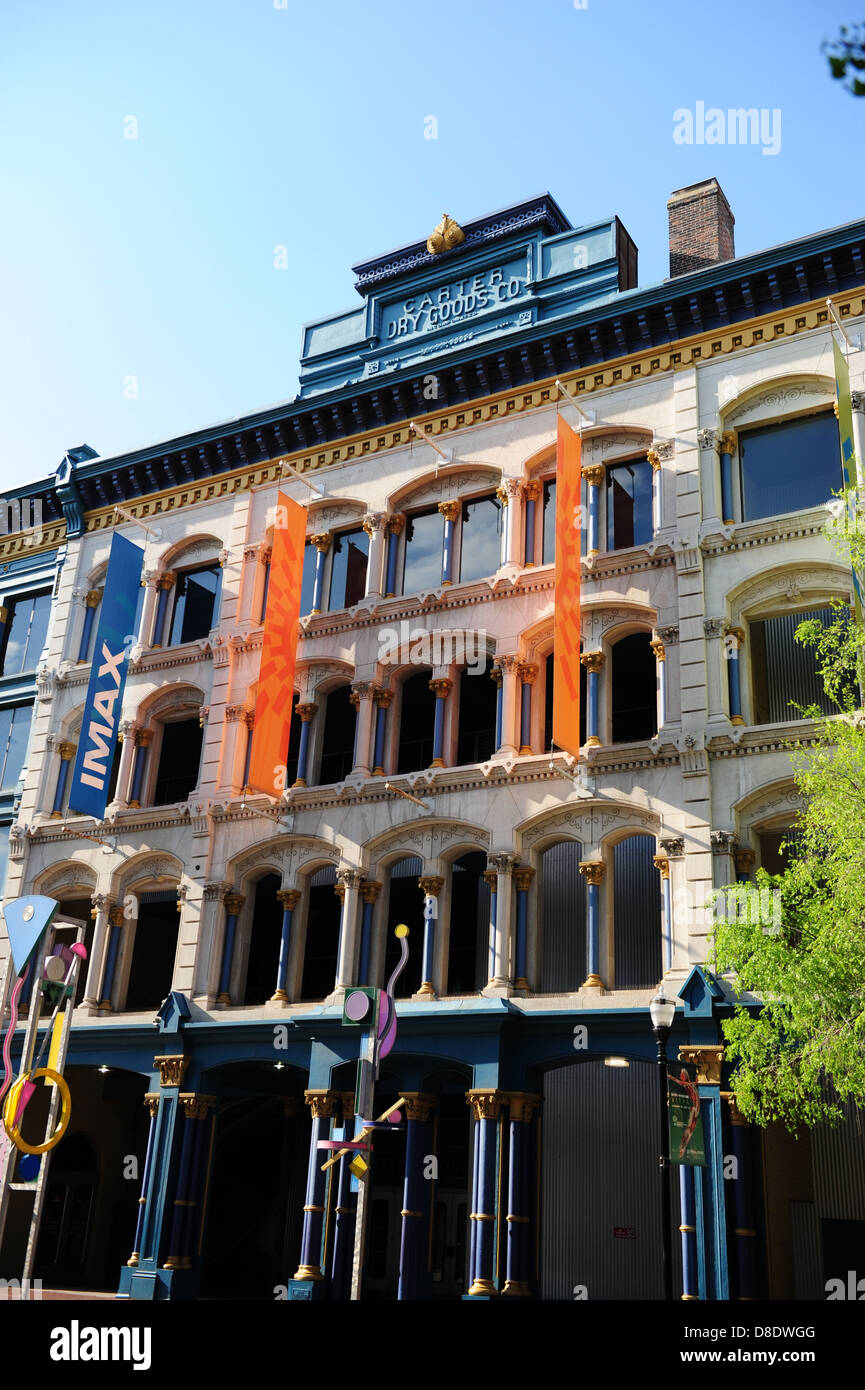USA, Kentucky KY Louisville exterior of an old building on Main Street ...
