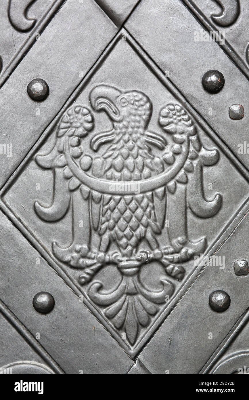 Details of the gate of the cathedral Stock Photo - Alamy