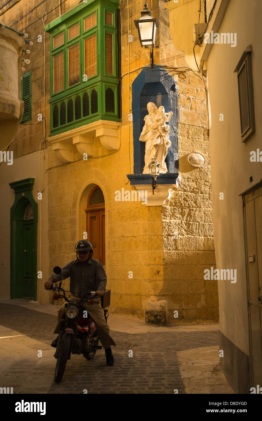 Statue of mary magdalene hi-res stock photography and images - Alamy