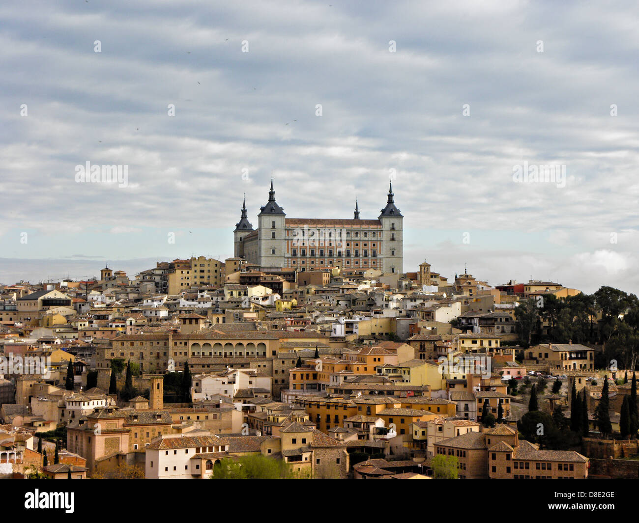 Castles of castilla la mancha hi-res stock photography and images - Alamy