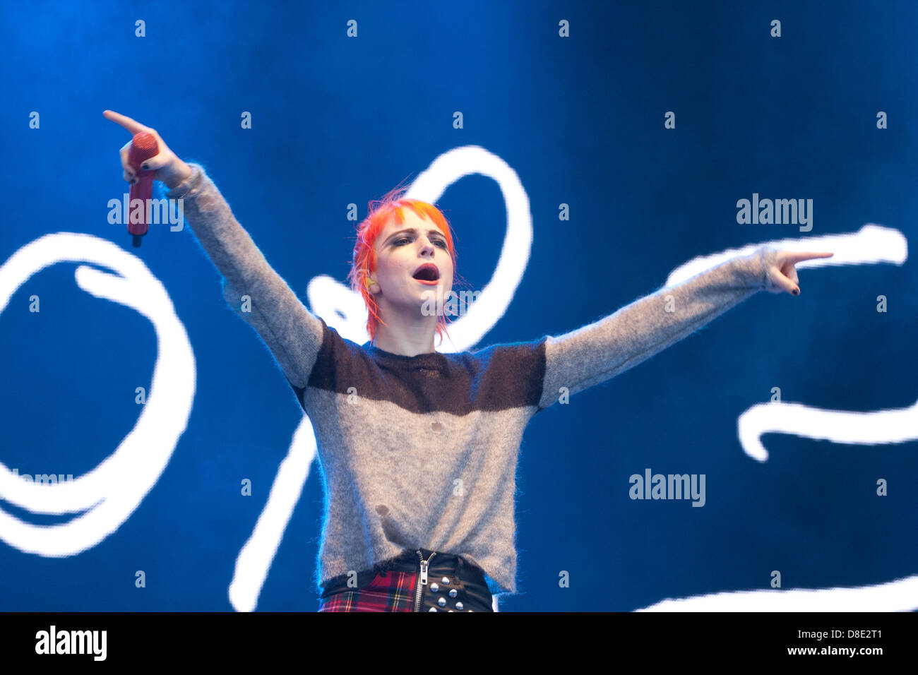 Paramore lead vocalist Hayley Williams Stock Photo - Alamy