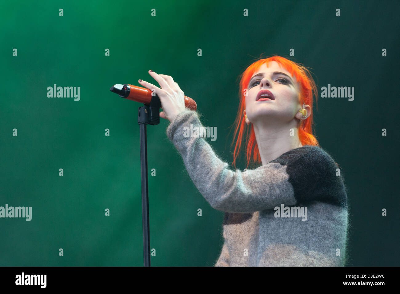 Hayley williams paramore hi-res stock photography and images - Alamy