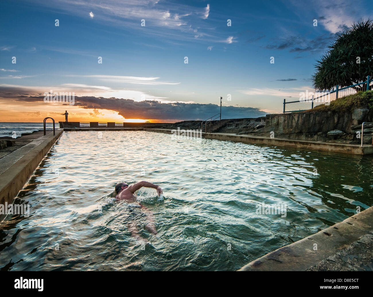 Yamba ocean pool at dawn Stock Photo - Alamy
