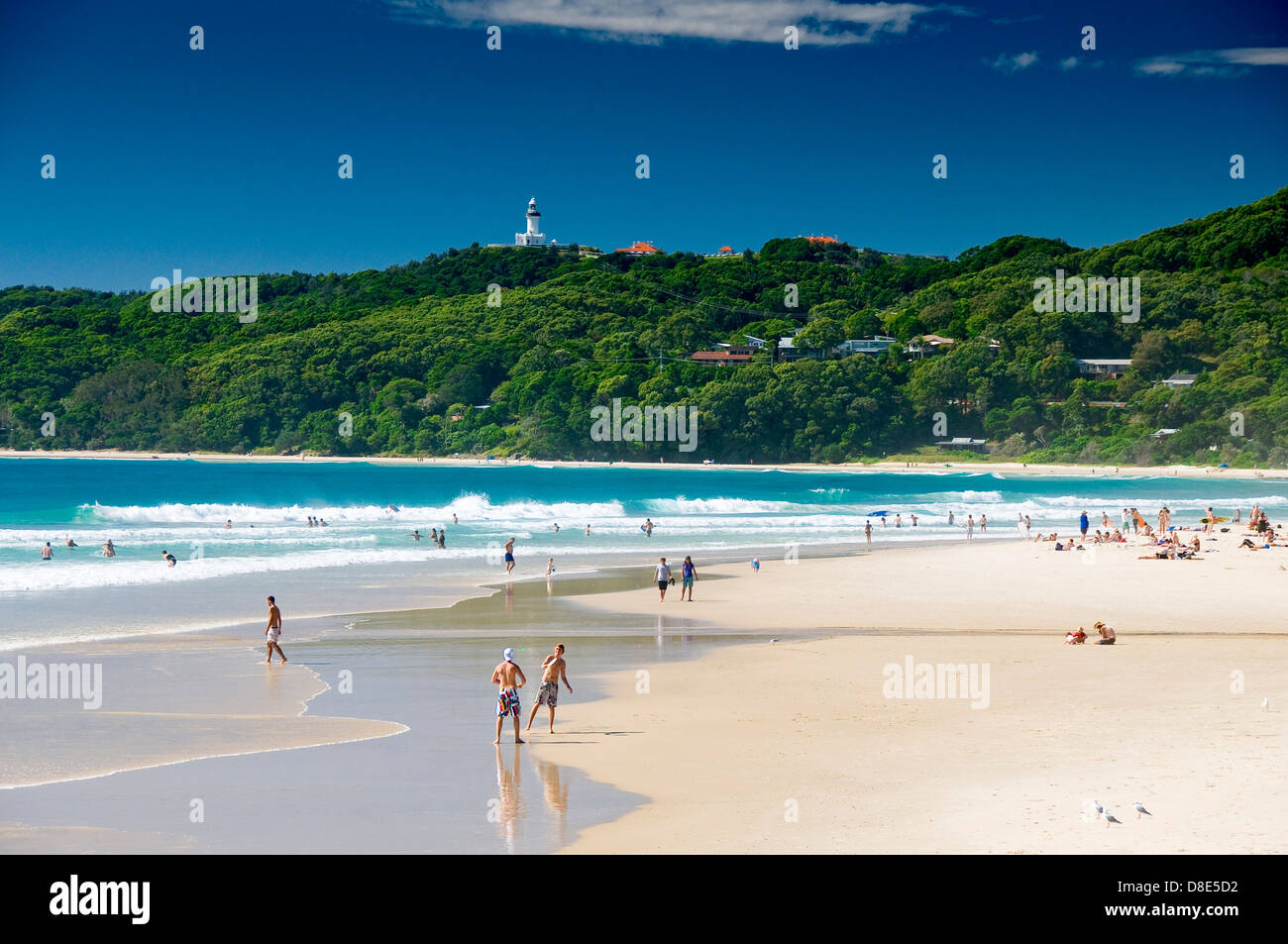 Main Beach and Lighthouse, Byron Bay Stock Photo - Alamy