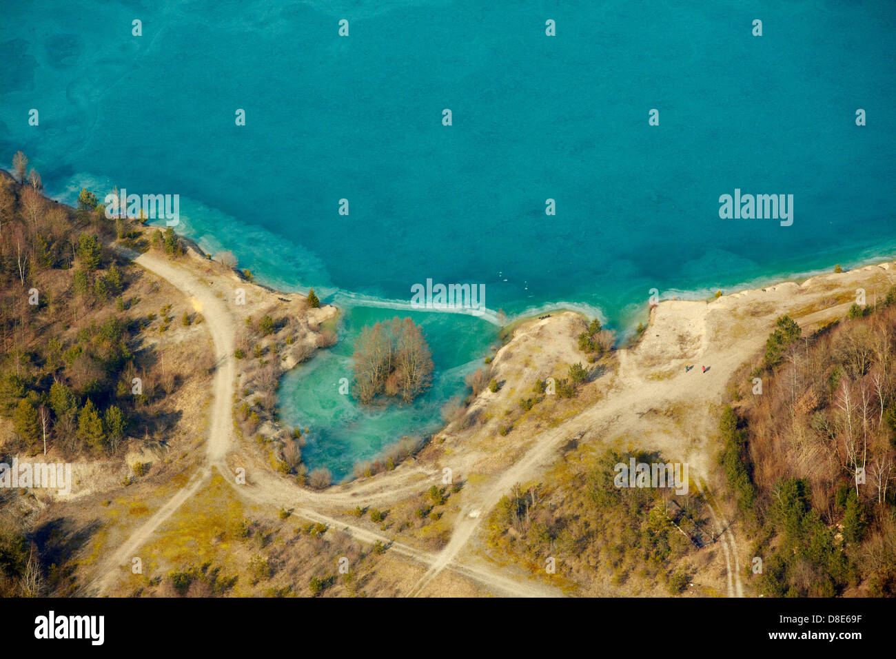 Quarry pond hi-res stock photography and images - Alamy