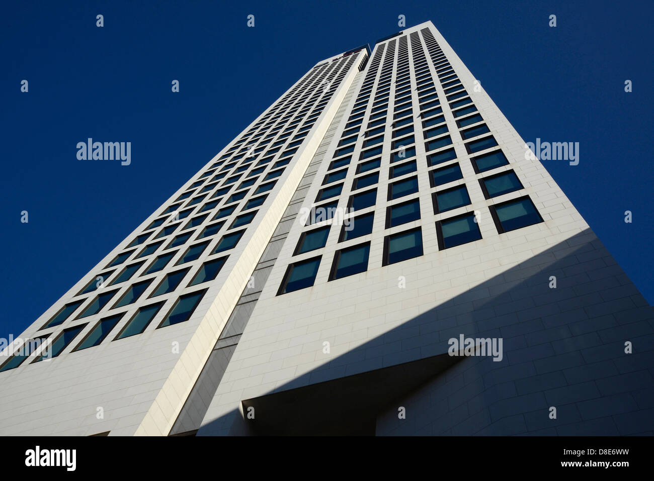 Opernturm frankfurt hi-res stock photography and images - Alamy