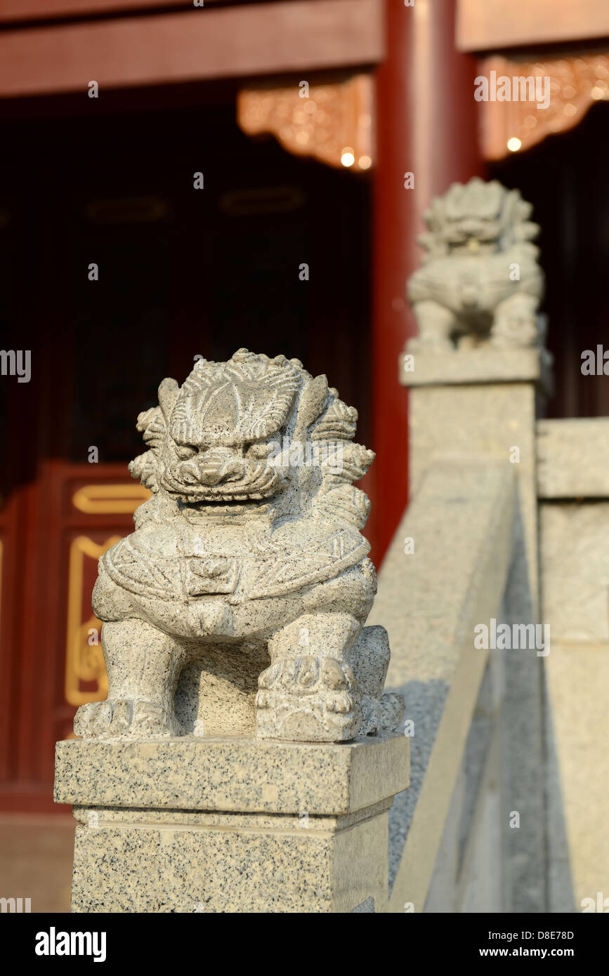Stone Lion sculpture Stock Photo - Alamy