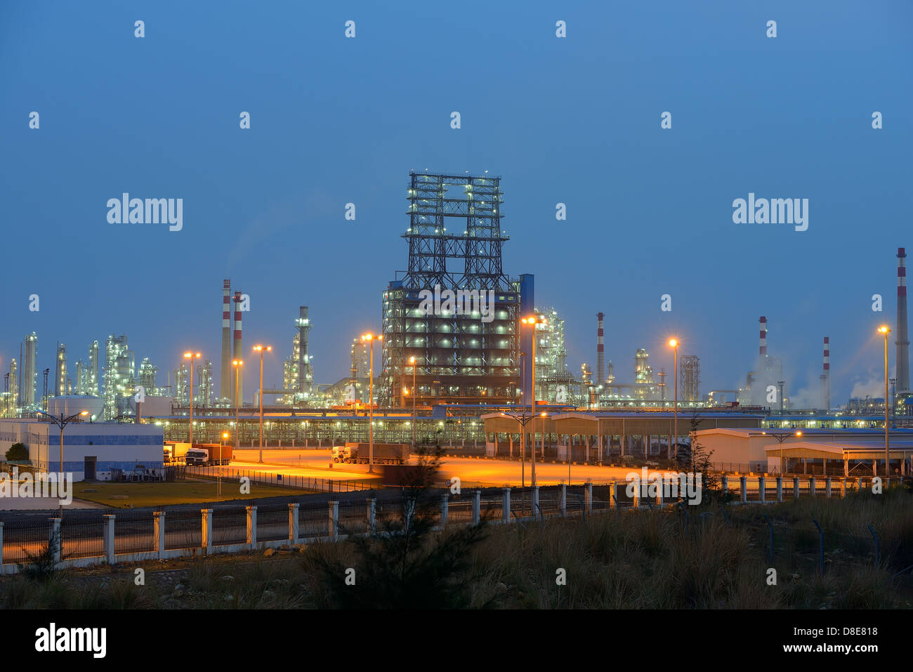giant gas and oil pipelines Stock Photo - Alamy