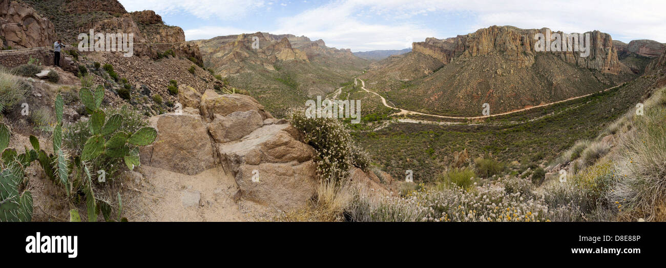Apache Trail, Arizona, USA Stock Photo - Alamy