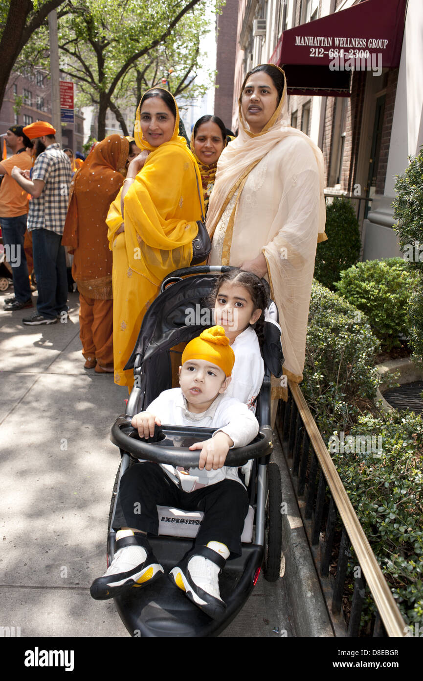 he twenty-fifth annual Sikh Day Parade on Madison Avenue in Manhattan, 2012 Stock Photo - Alamy