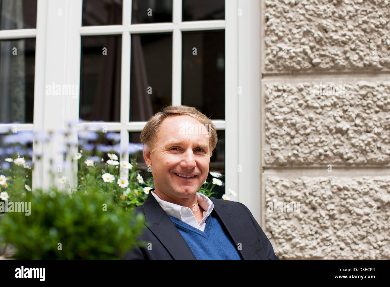 US writer Dan Brown poses for the camera in Cologne, Germany, 27 May ...