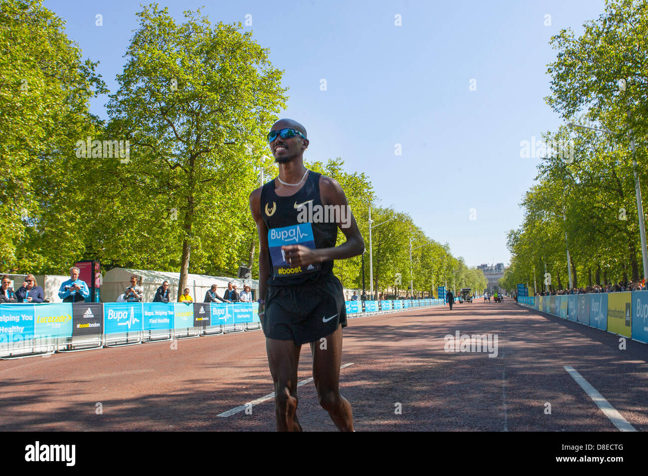 2013 bupa london 10k hi-res stock photography and images - Alamy