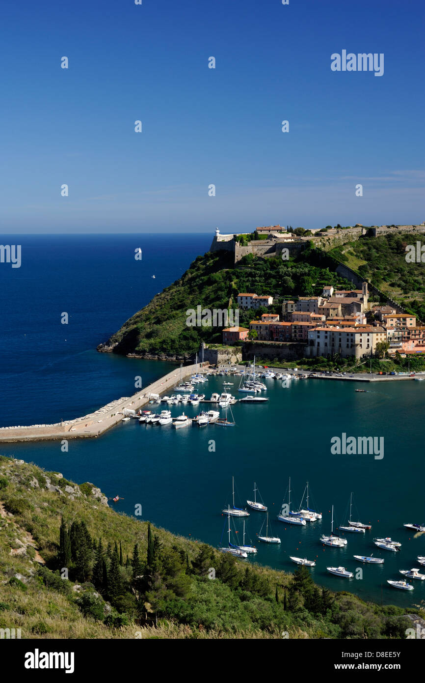Ports and harbours hi-res stock photography and images - Alamy