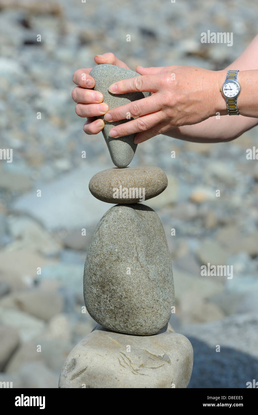 Washed out pebbles hi-res stock photography and images - Alamy