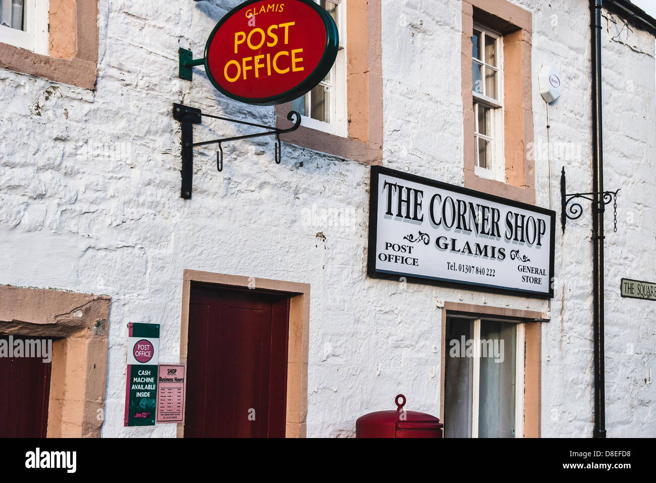 Traditional scottish corner shop hi-res stock photography and images ...